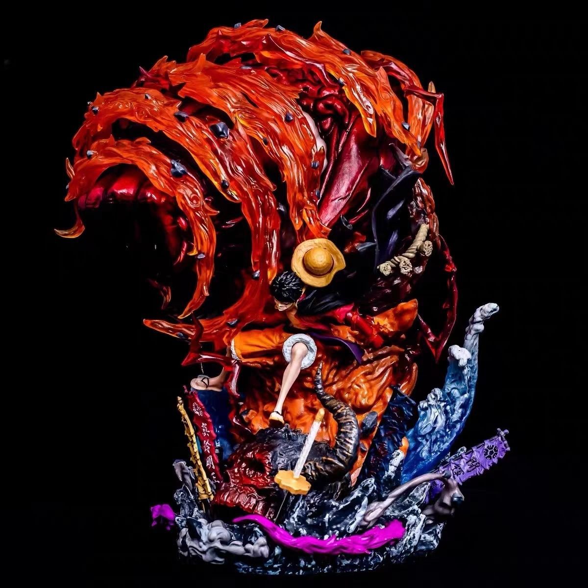 One Piece Flaming Luffy Figure – Lytmi